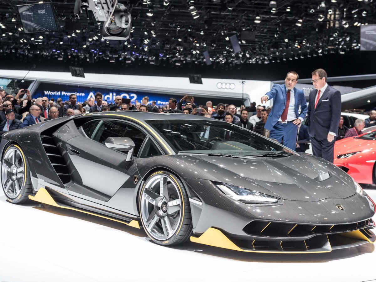 Lamborghini apre centro ricerca fibre composite