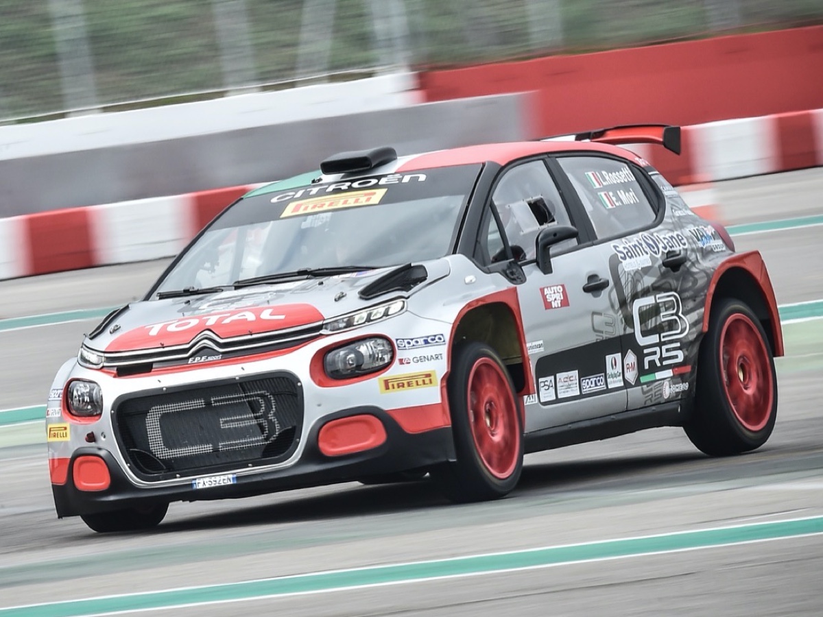 WRC: Citroën Racing al Rally di Monte Carlo con sei C3 R5