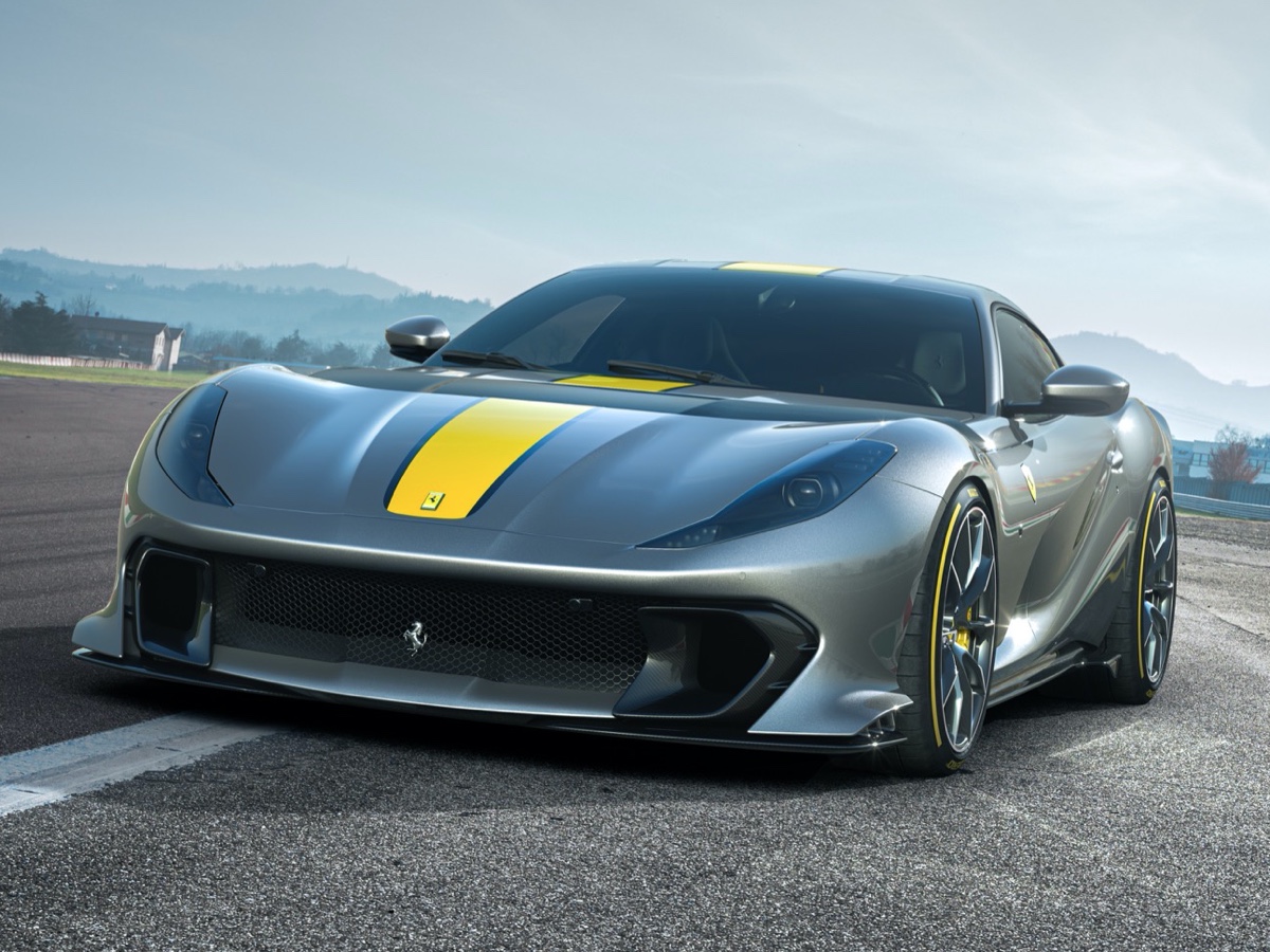 Ferrari V12: prime immagini della nuova versione speciale in edizione ...