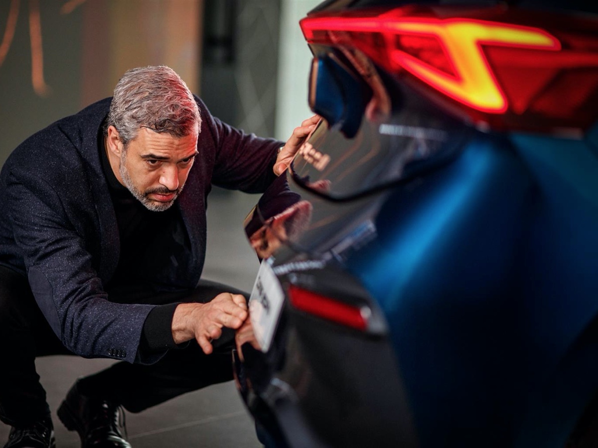 New teasers to discover the five key elements of CUPRA Born