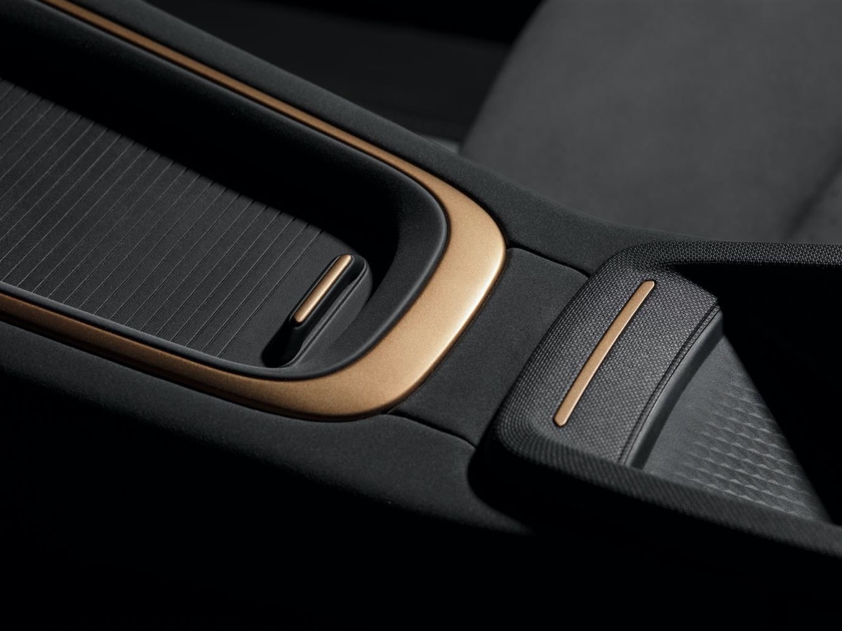 New teasers to discover the five key elements of CUPRA Born