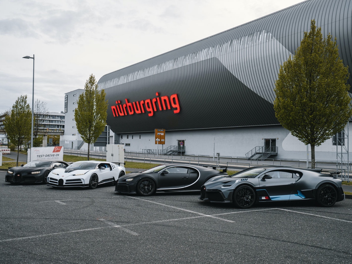 Bugatti testa al Nürburgring la gamma più esclusiva al mondo