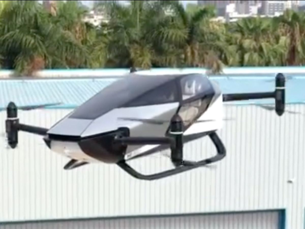 Primo reveal per la X2, nuova generazione dell'auto volante elettrica ...