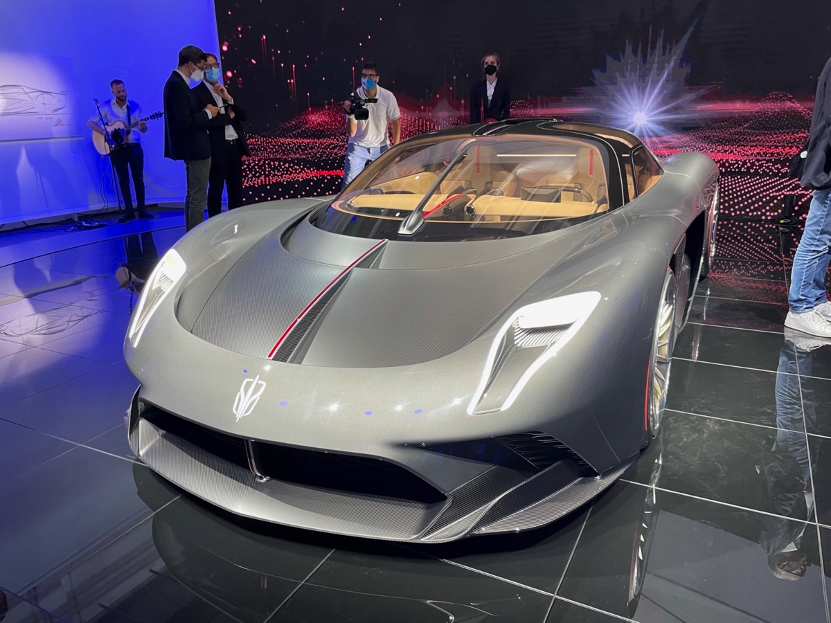 Anteprima europea per la hypercar S9 di Silk FAW alla Milano Design Week