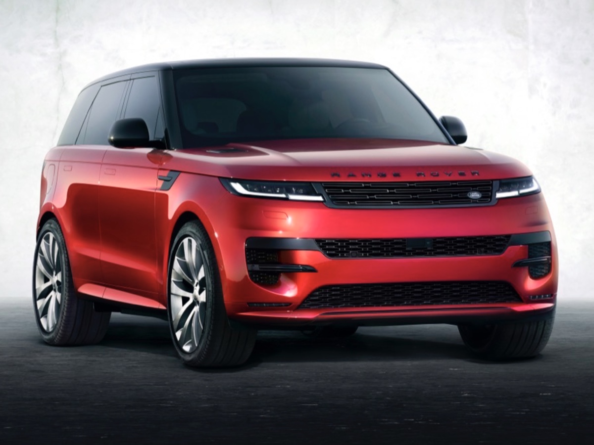 Lusso dinamico in fuoristrada e su asfalto per la nuova Range Rover Sport