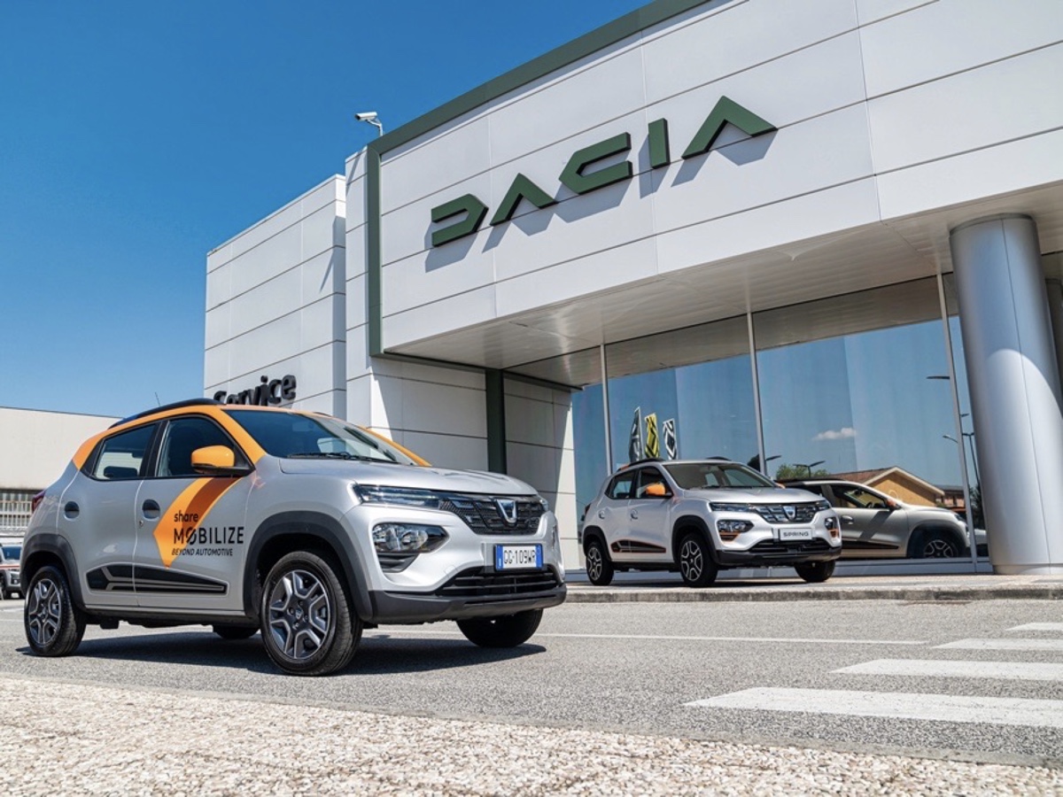 Mobilize Share, car sharing elettrico e gratuito per i dipendenti di ...