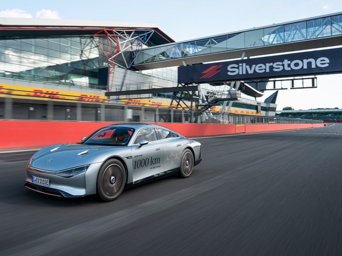 Nuovo record di percorrenza per la Mercedes-Benz Vision EQXX: 1.202 km