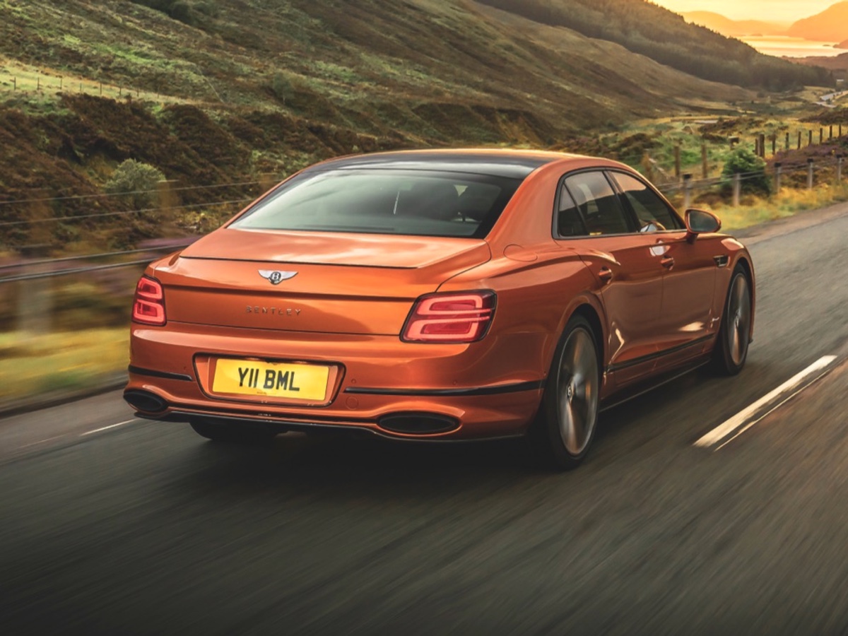 Bentley completes the Flying Spur range with the new Speed