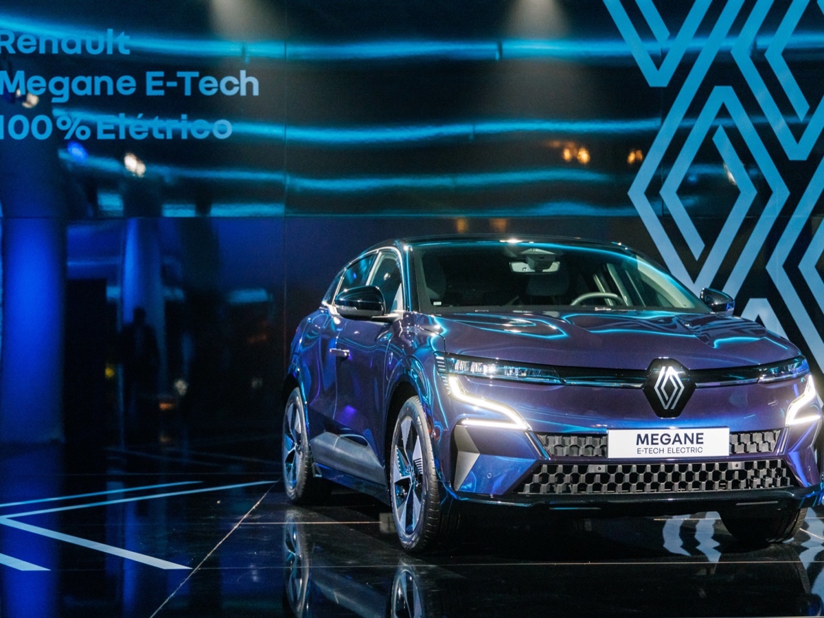 Renault introduce la gamma E-Tech nel mercato LATAM