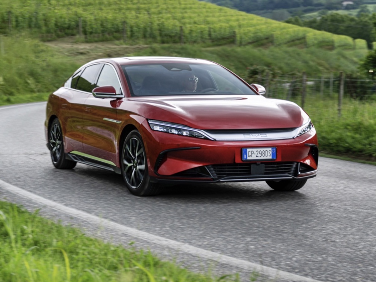 BYD to open 45-50 showrooms in Italy by 2025