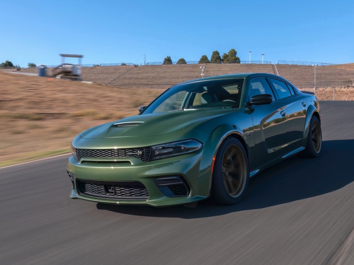 Prosegue in Europa con le R/T Scat Pack la serie Dodge “Last Call”